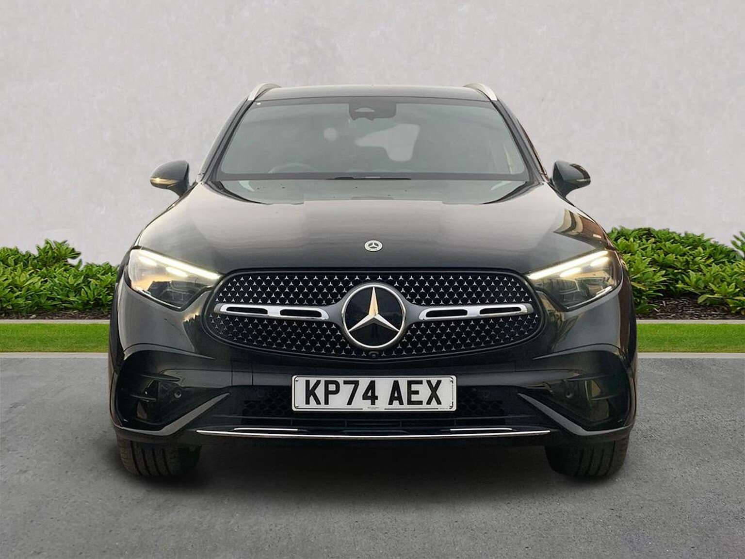Used MERCEDES-BENZ GLC Glc 300D 4Matic Amg Line Premium 5Dr 9G-Tronic ...