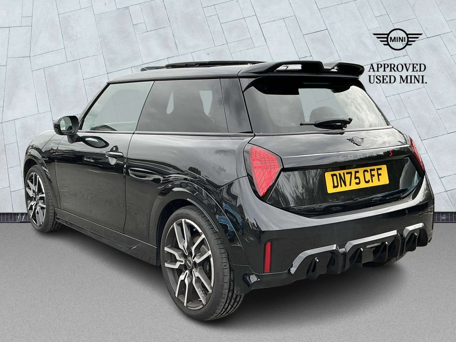 Used MINI COOPER 2.0 S Sport 3Dr Auto 2025 | Lookers MINI