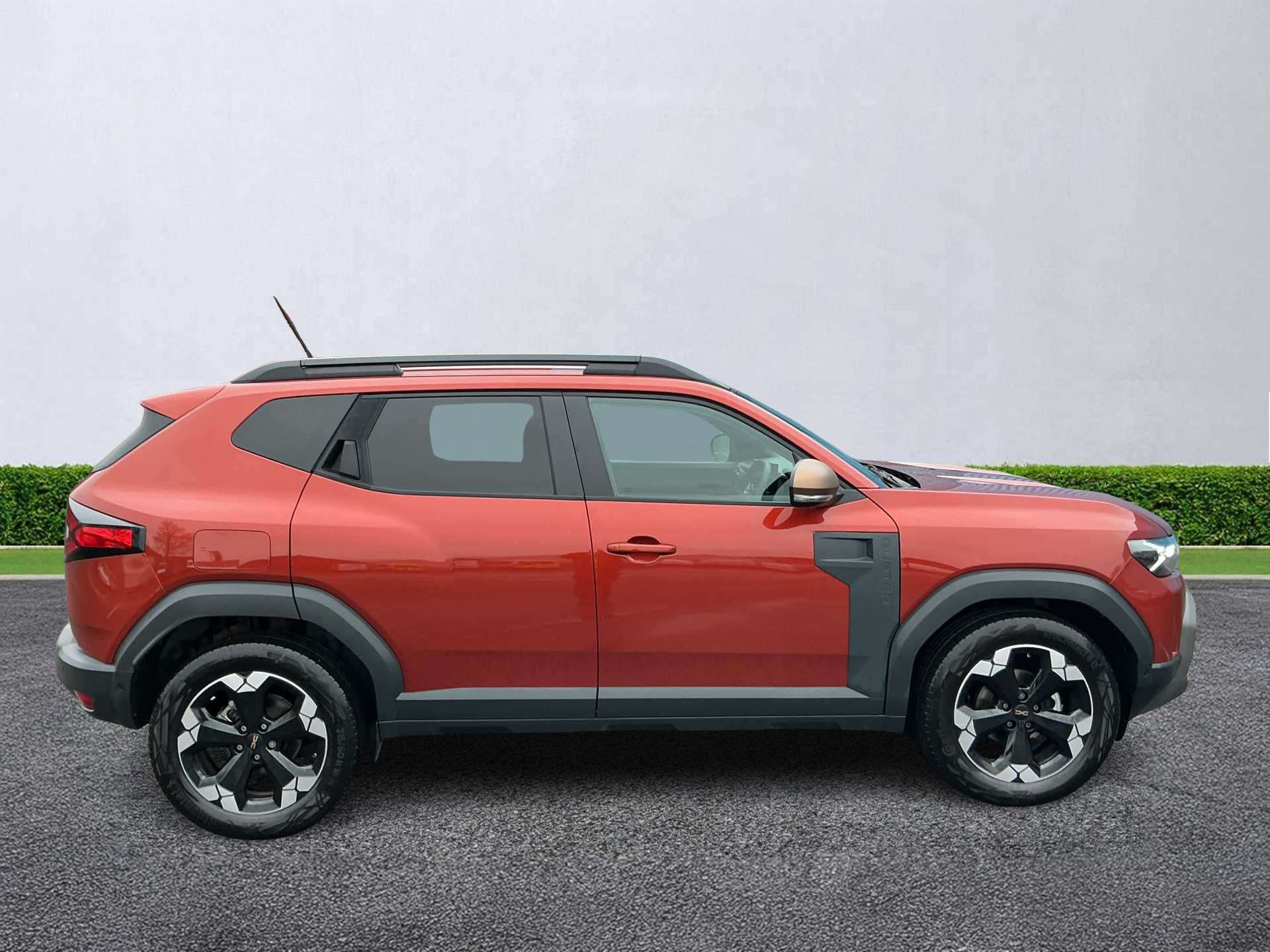 Used DACIA DUSTER 1.2 Tce 130 Extreme 5Dr 2025 | Lookers BMW