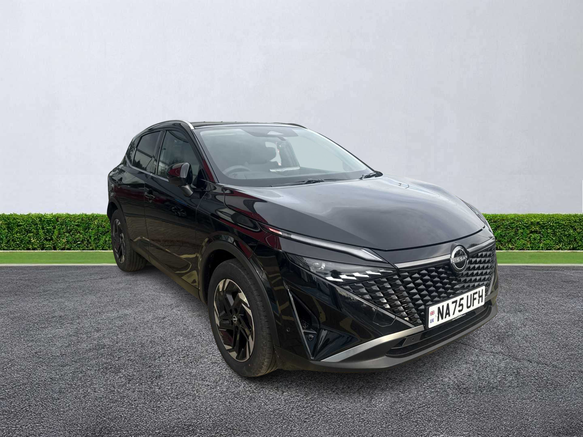 Used NISSAN QASHQAI 1.5 E-Power 205 N-Connecta [Glass Roof] 5Dr Auto 2025 | Lookers Nissan